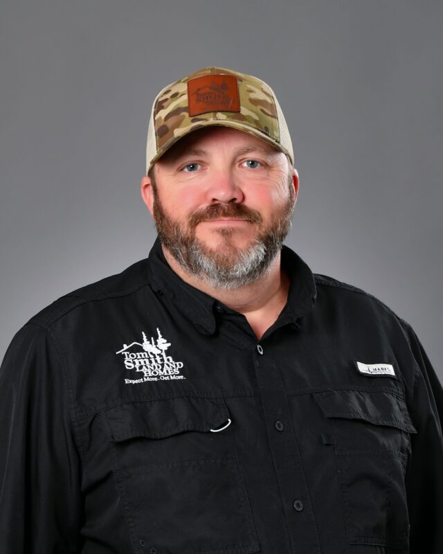 Agents – Tom Smith Land and Homes