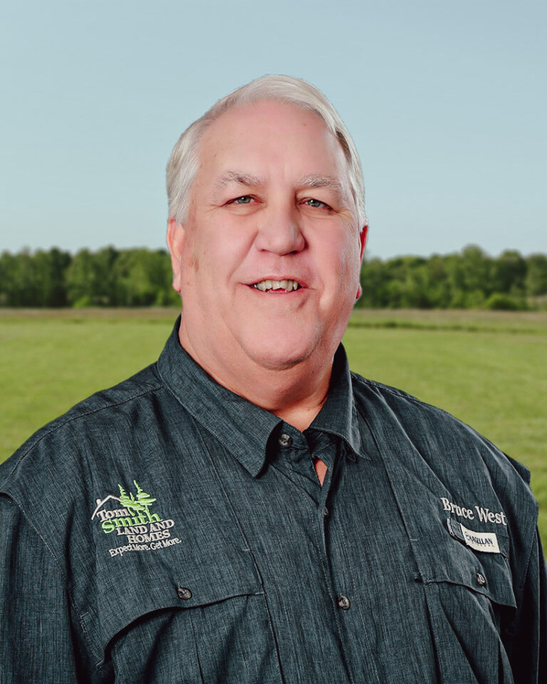 Agents – Tom Smith Land and Homes