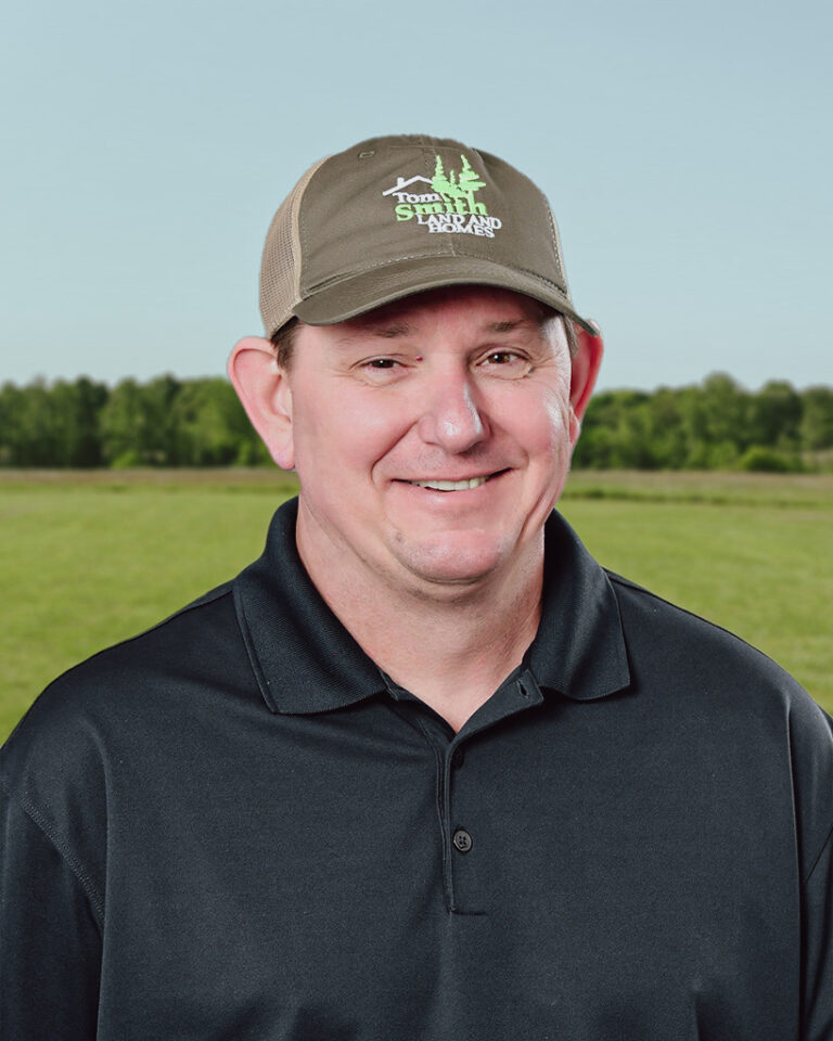 Agents – Tom Smith Land and Homes